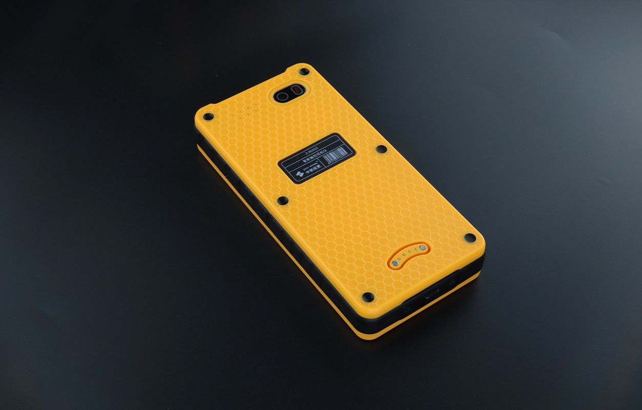 Z-8000M 智能人脸巡检仪（4G升级版） - 深圳市中研安创科技发展有限公司